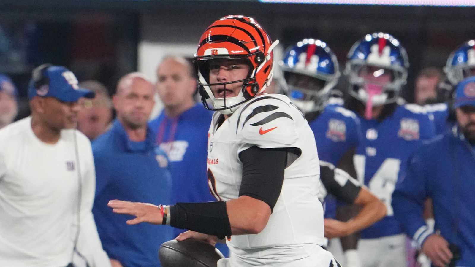 Watch: Joe Burrow stuns Giants with longest TD run of career | Yardbarker