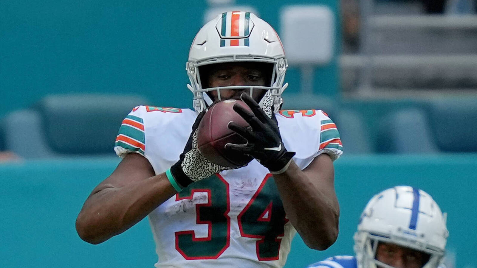 Saints Releasing RB Malcolm Brown, Waiving CB Bryce Thompson | Yardbarker