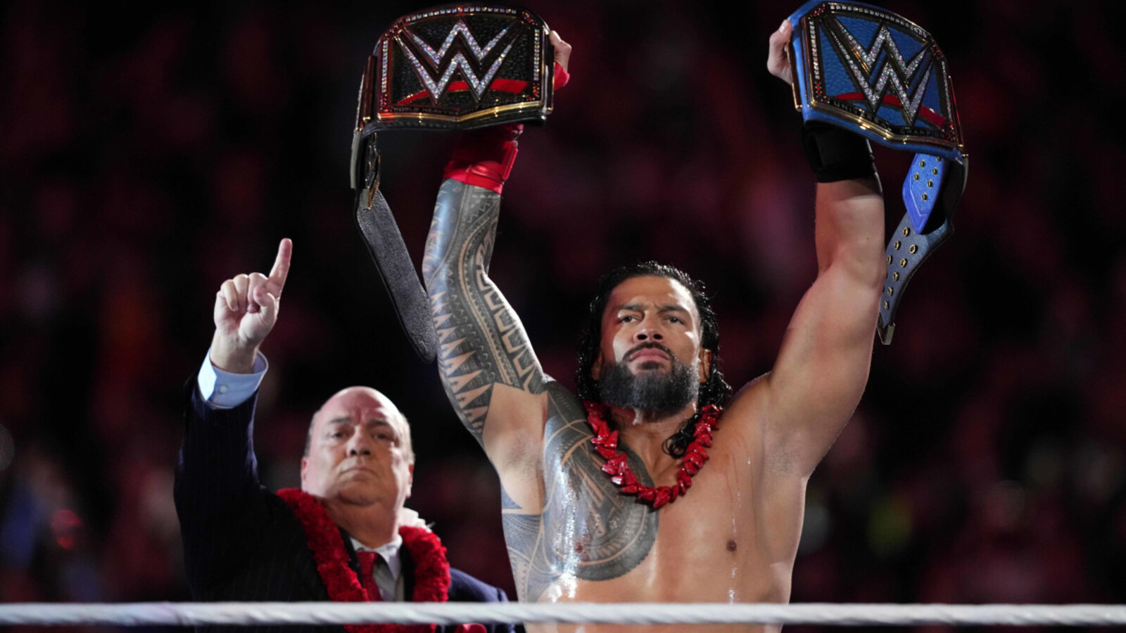 Roman Reigns' Return on WWE Raw Sets Up Clash in Paris Showdown ...