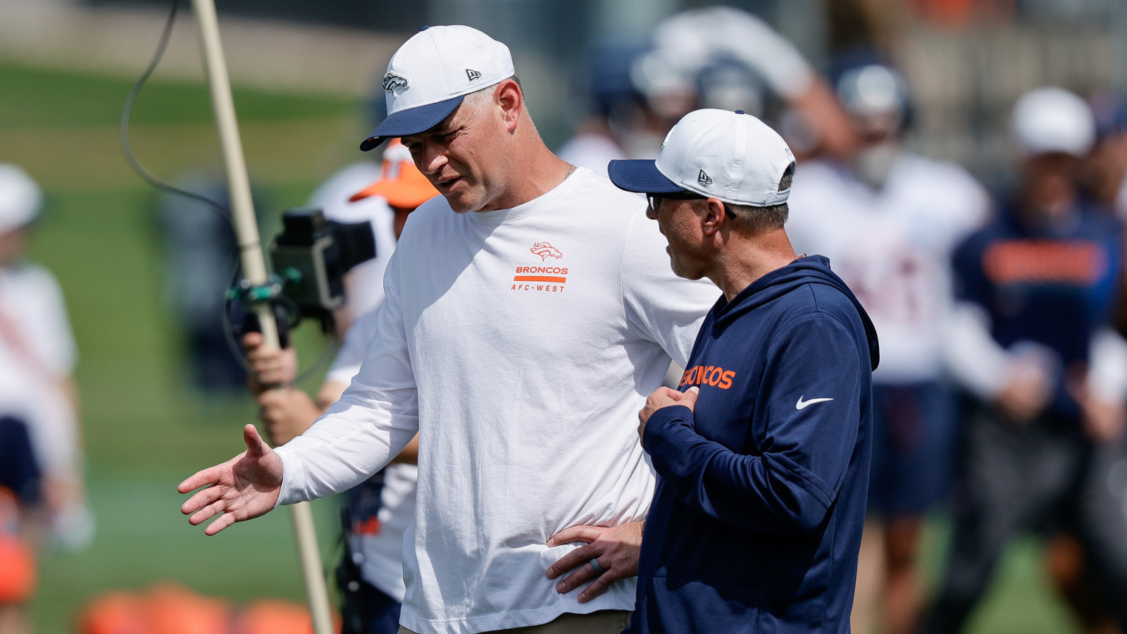 Broncos Fire OC Joe Lombardi | Yardbarker