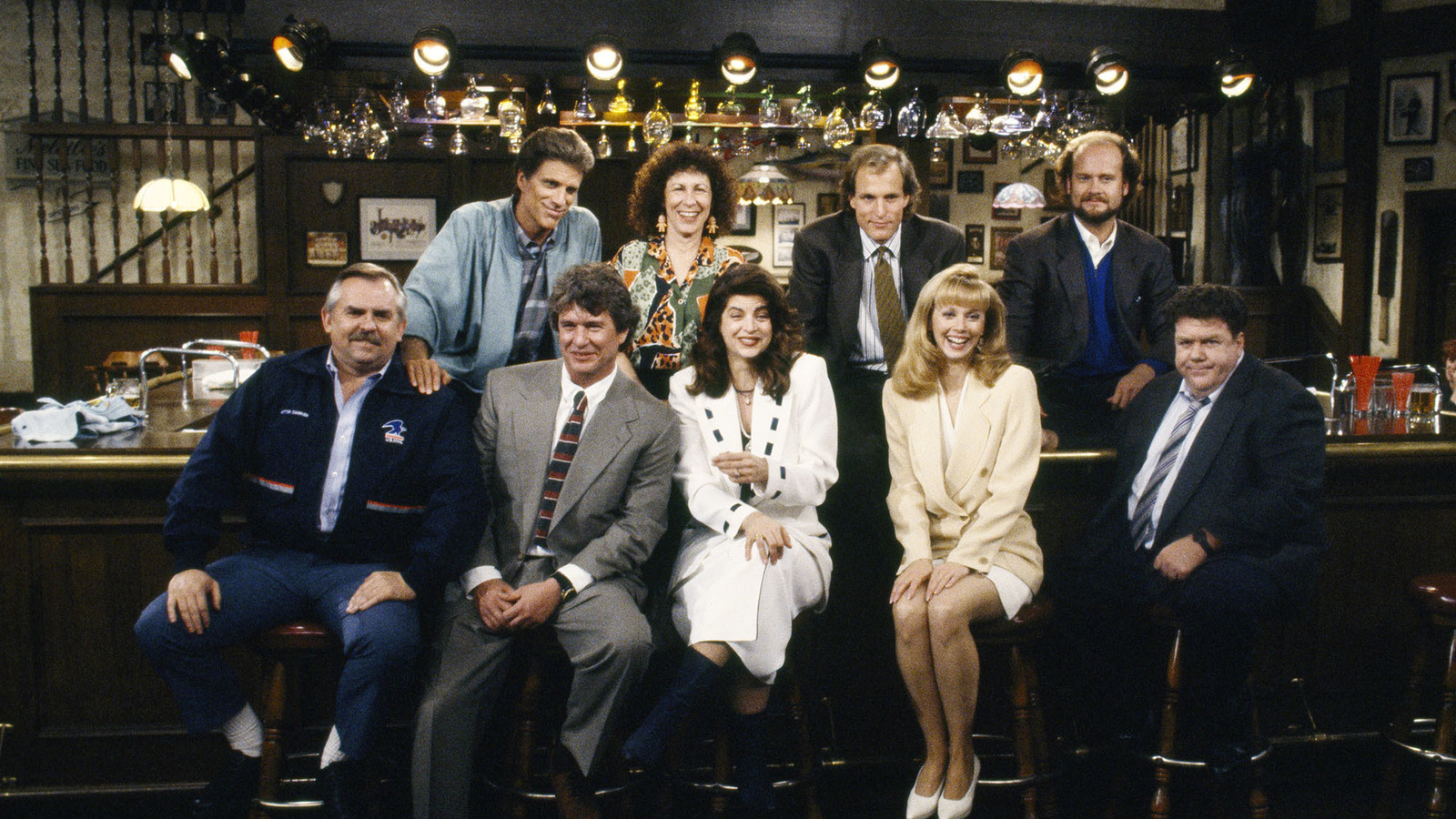 The 20 TV series finales with the biggest viewing numbers | Yardbarker