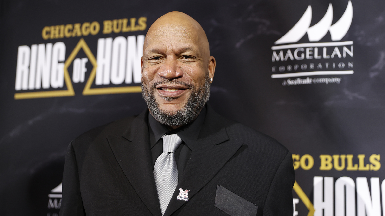 Ron Harper Explains Why The 1996 Bulls Would Beat The 2001 Lakers In A ...