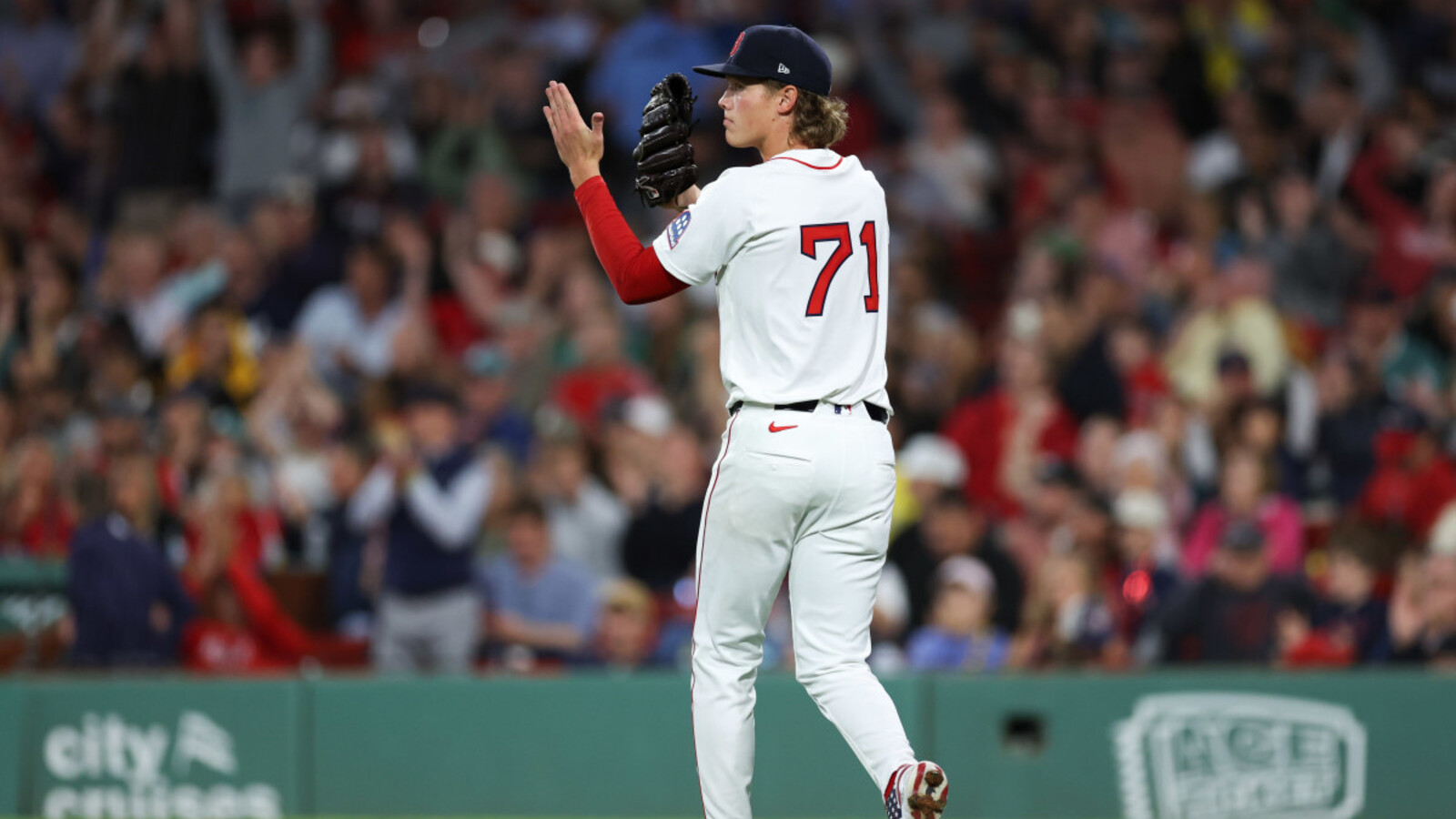 Red Sox' Connelly Early Makes History in Game 3 Against Yankees | Yardbarker