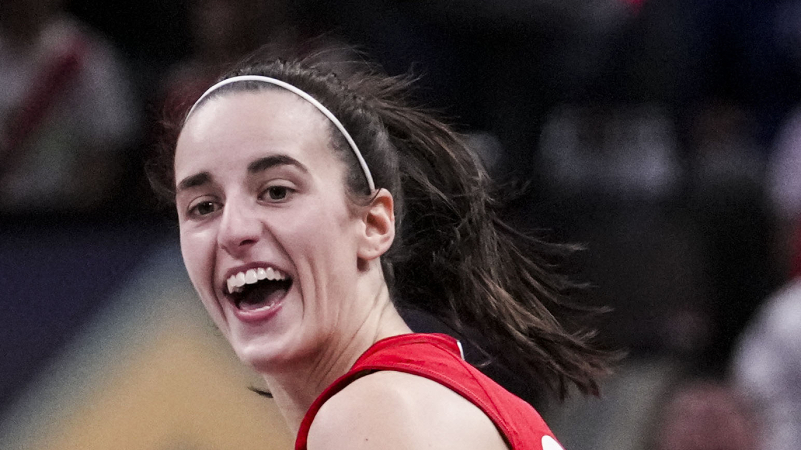 Caitlin Clark, Aliyah Boston help Fever hold off Dream in OT | Yardbarker