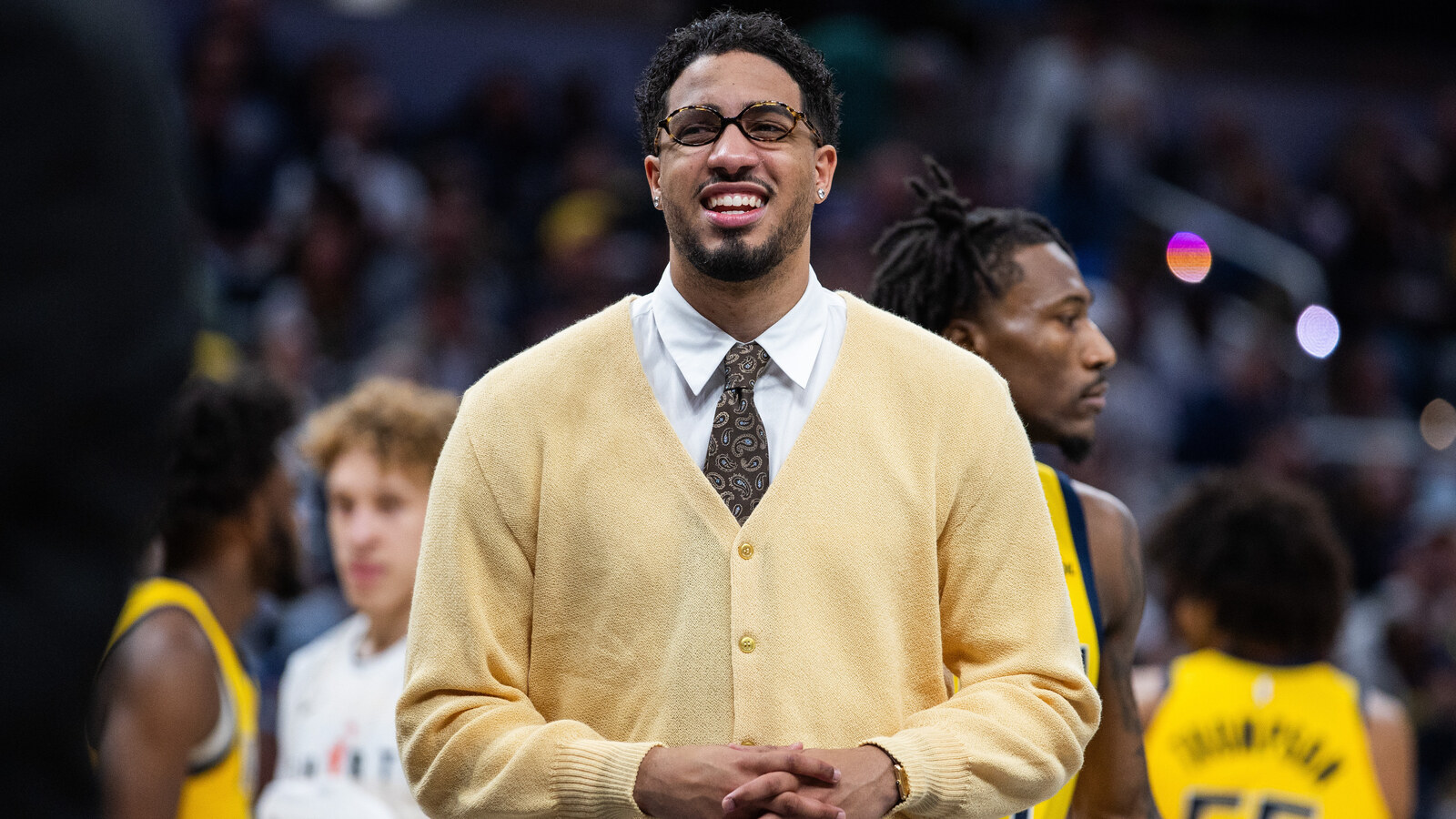Pacers not expected to use MLE, but bigger questions loom | Yardbarker