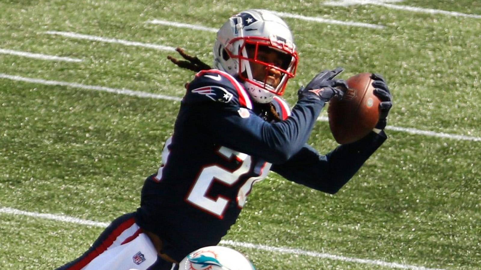 Stephon Gilmore to make Panthers debut vs. Falcons | Yardbarker