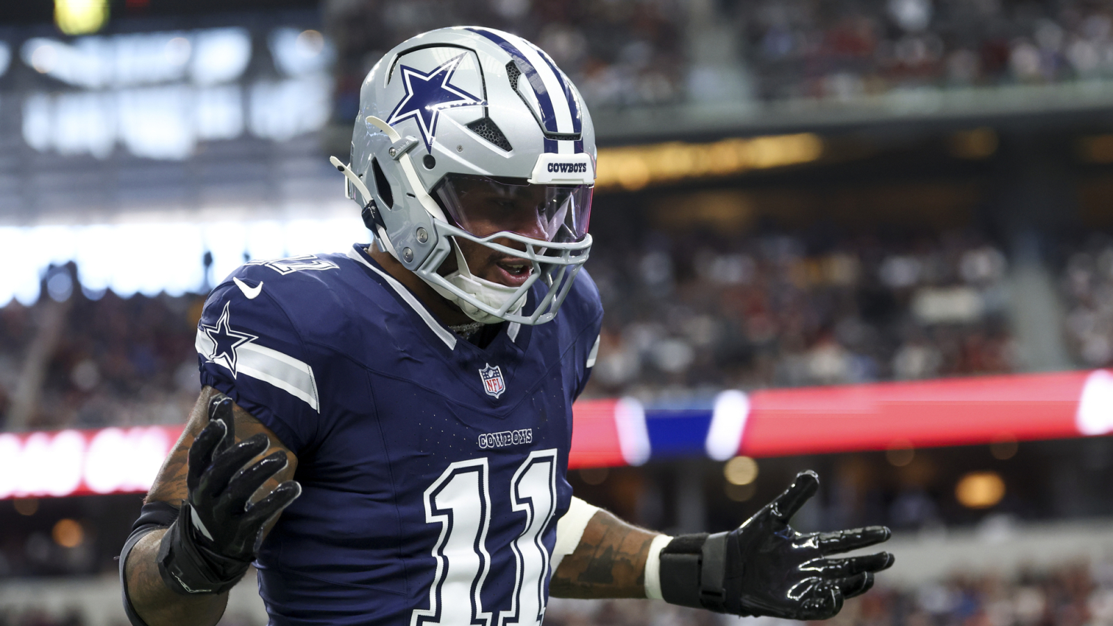 Why are the Cowboys delaying a Micah Parsons extension? | Yardbarker