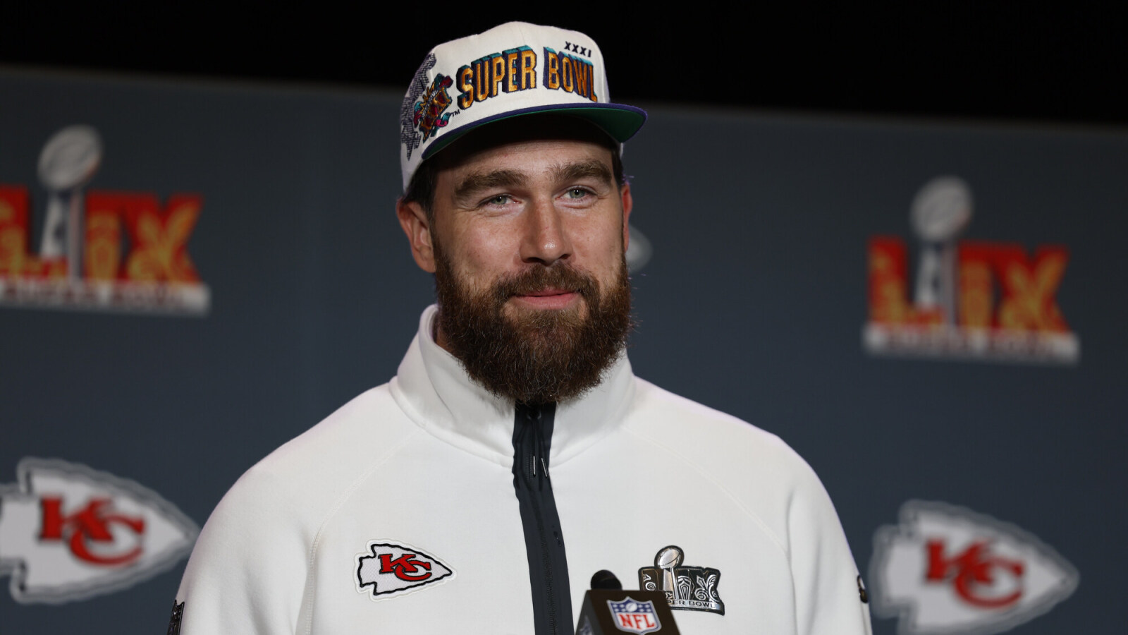 Chiefs coach, teammates expand on how Travis Kelce evolved as leader ...