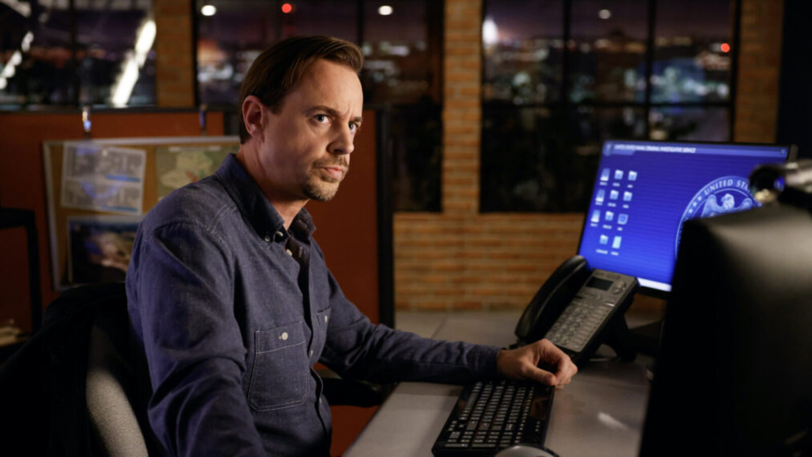 ‘NCIS’ Delivers Twist in McGee’s Investigation of Laroche Ahead of Season 22 Finale | Yardbarker