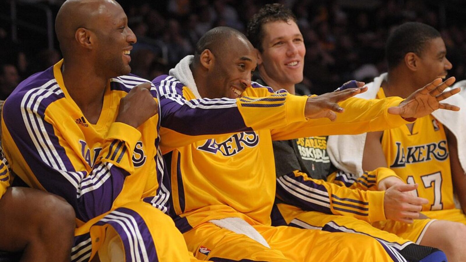 New Netflix Documentary Reveals How Kobe Bryant Made Life Saving Call ...