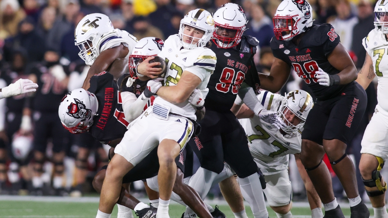 Georgia Tech edges NC State on Aaron Philo's late TD run | Yardbarker