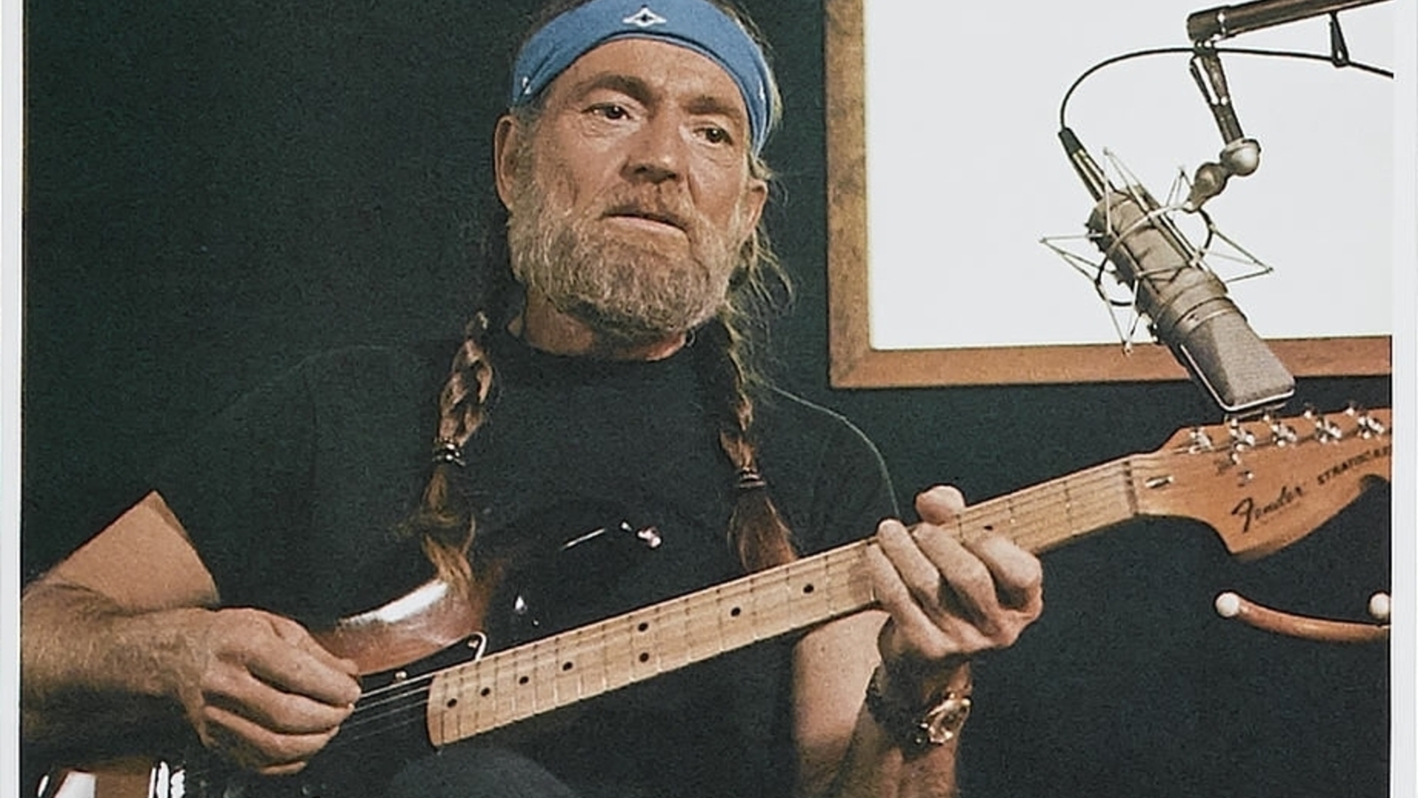 18 of the most controversial country music songs ever written | Yardbarker