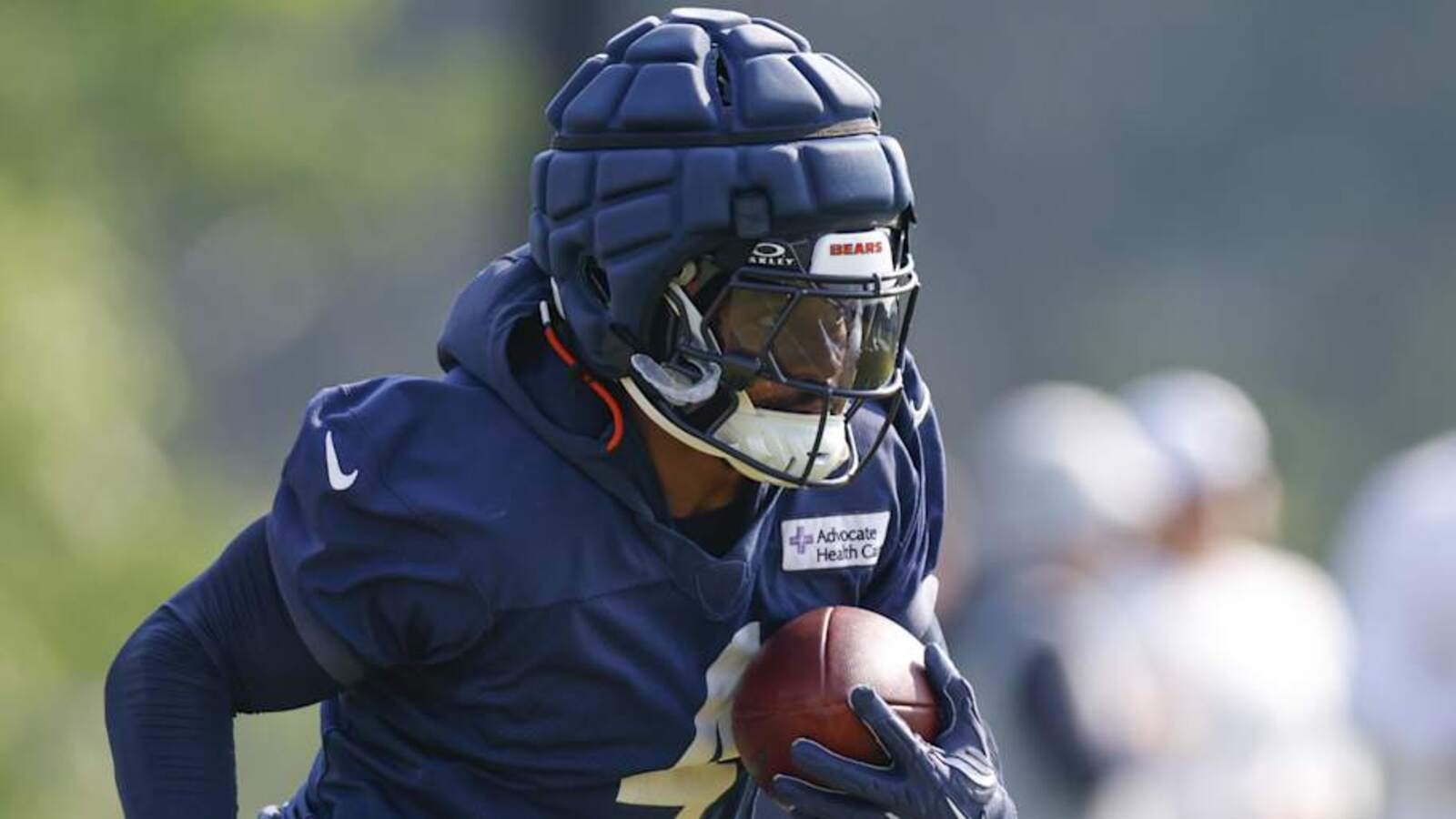 Chicago Bears RB D'Andre Swift praises rookie teammate competing for ...