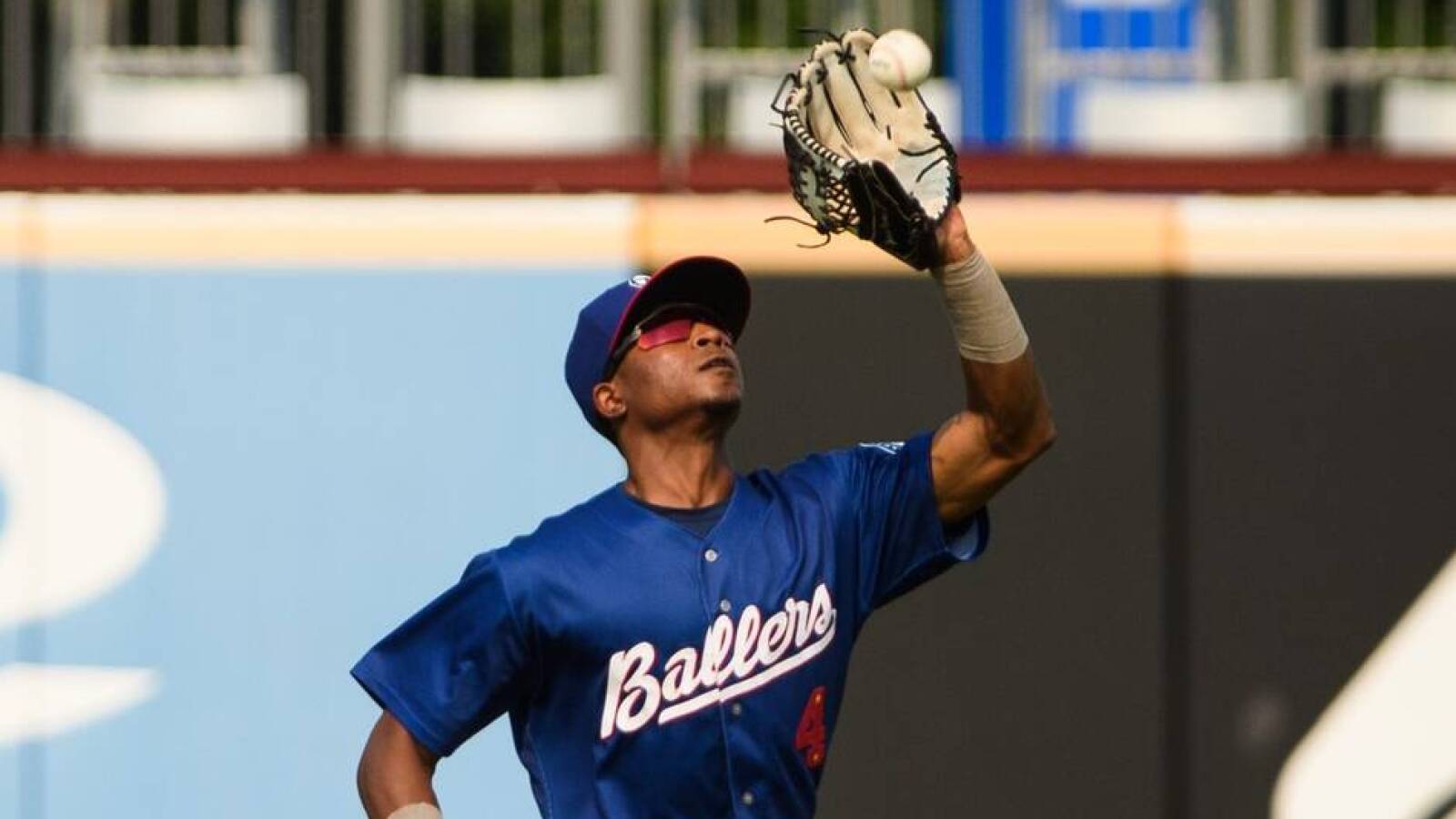 Video: minor league pitcher makes athletic double play | Yardbarker