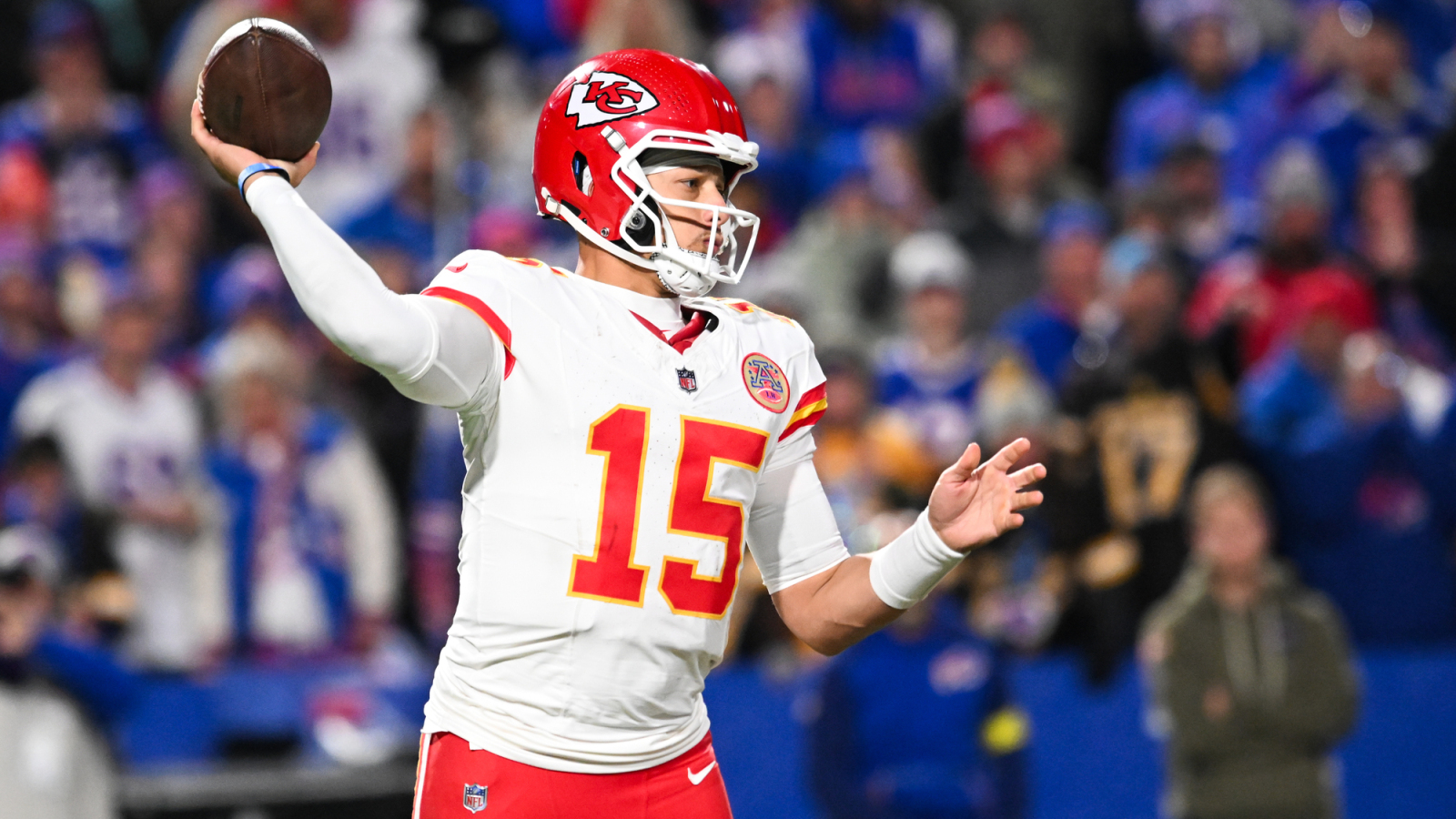 Kansas City Chiefs vs. Denver Broncos Start Em Sit Em Week 11 2025 ...