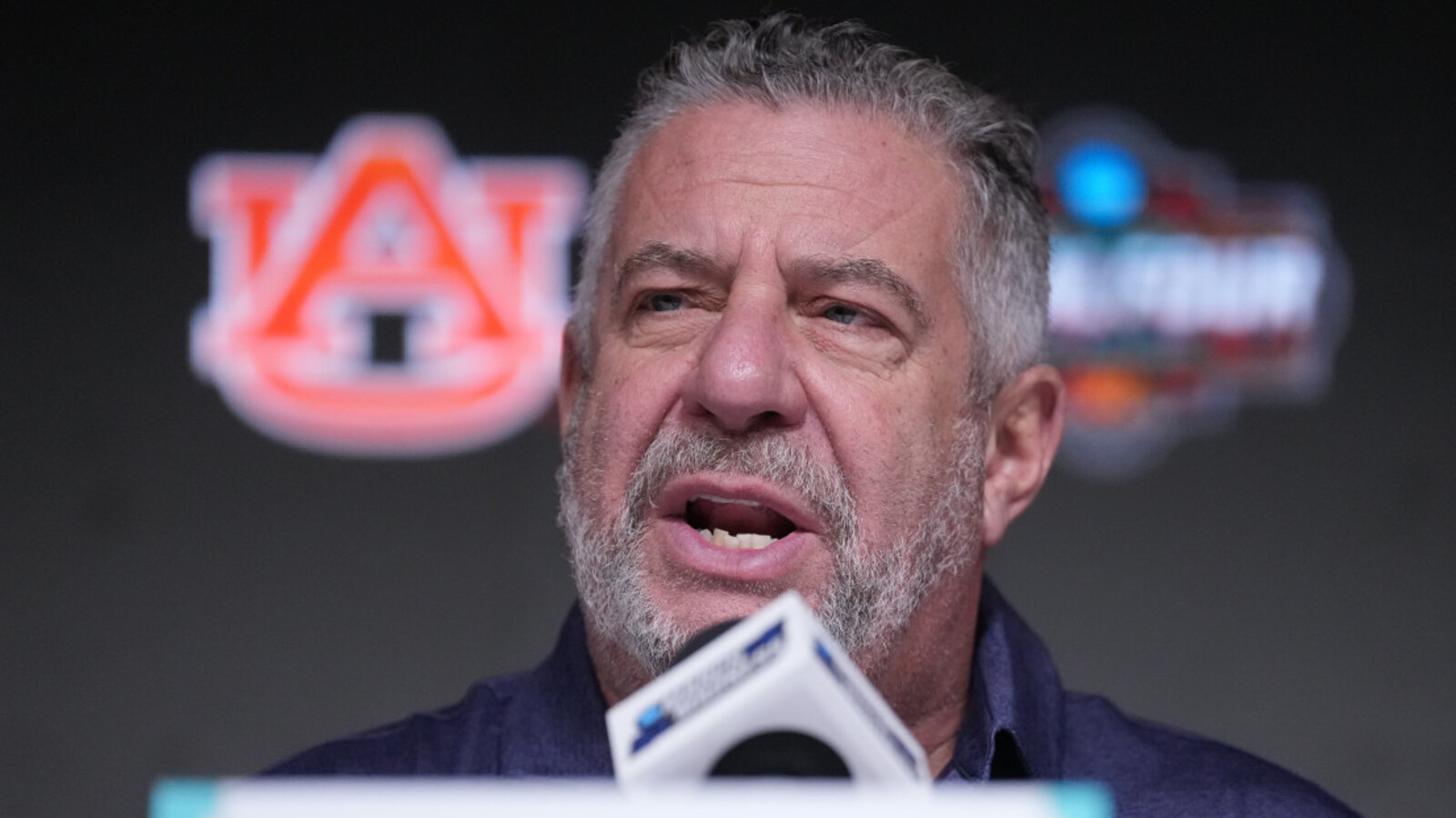 Auburn Sends Miles Kelly Message After Historic Season | Yardbarker