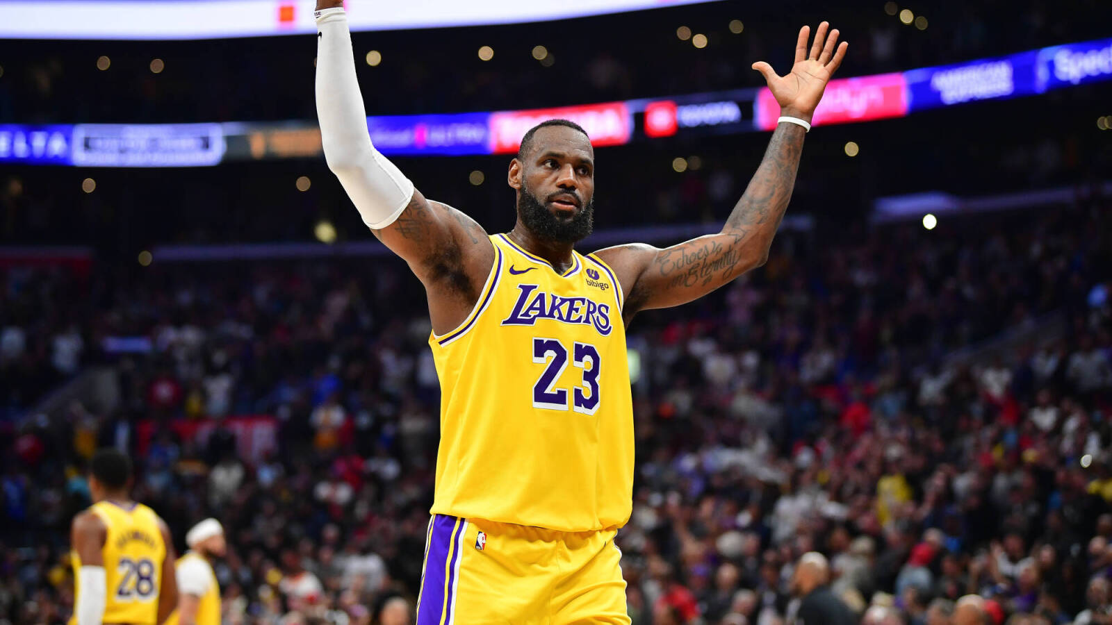 NBA legend feels no team fears the Lakers or Warriors | Yardbarker