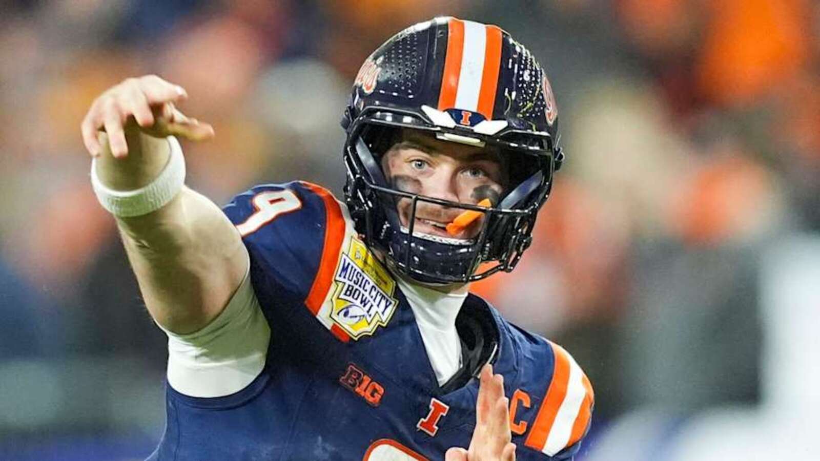 Lions' UDFA Profile: QB Luke Altmyer | Yardbarker
