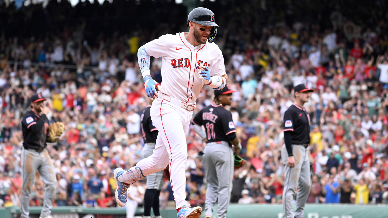 MLB insider connects Braves to Trevor Story as offseason target | Yardbarker