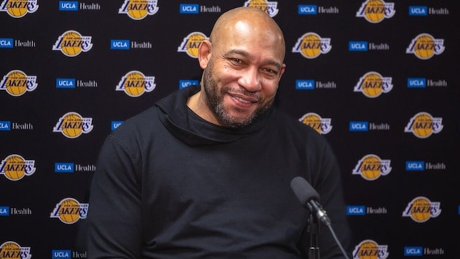 Darvin Ham: Lakers Need To ‘Band Together’ To Overcome Struggles ...