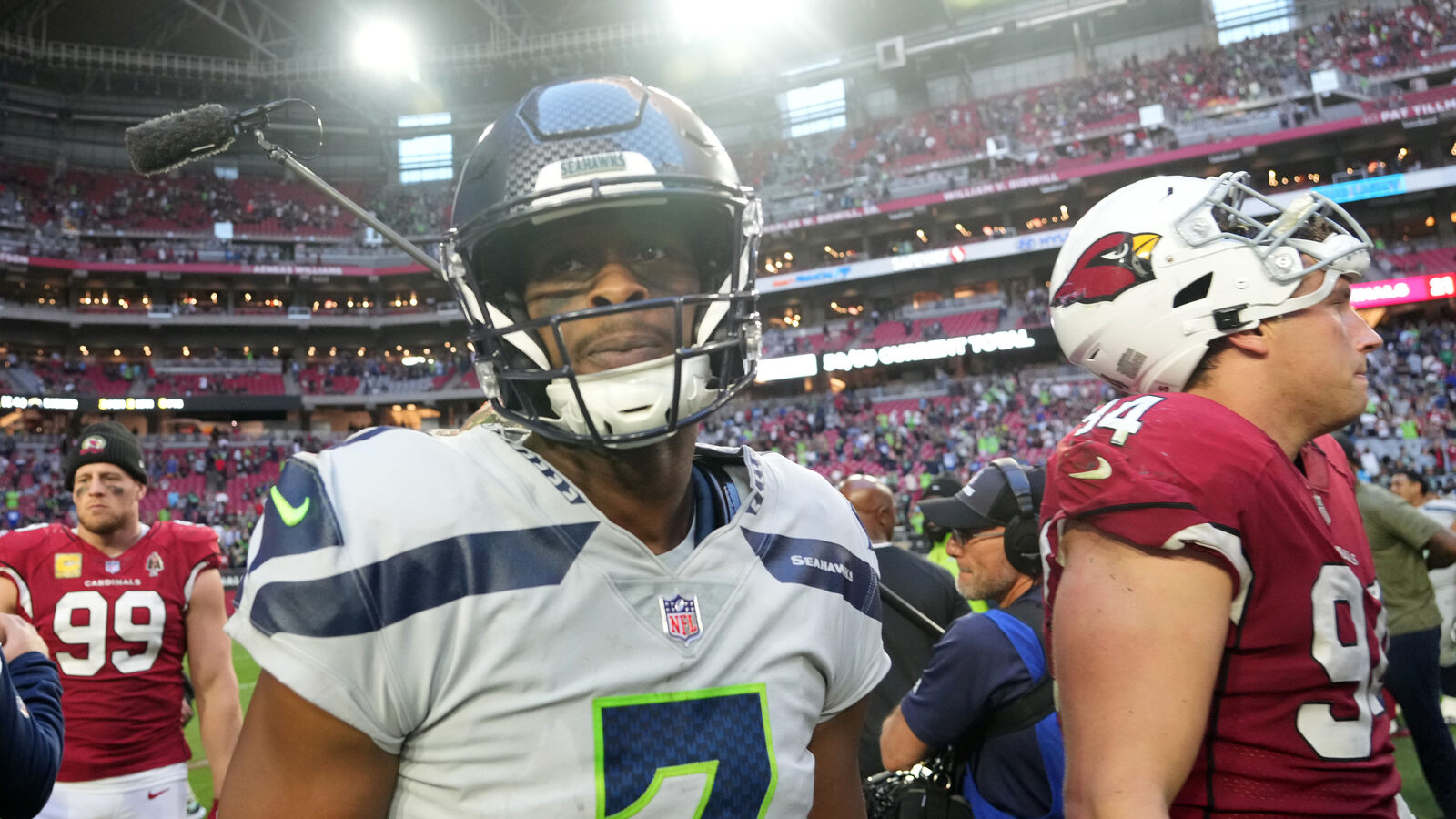 Seahawks QB Geno Smith dodges answering Russell Wilson-inspired ...