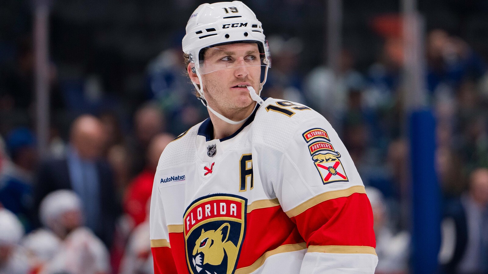 Matthew Tkachuk Returns to Calgary on Major Cold Streak, Lundell to IR ...