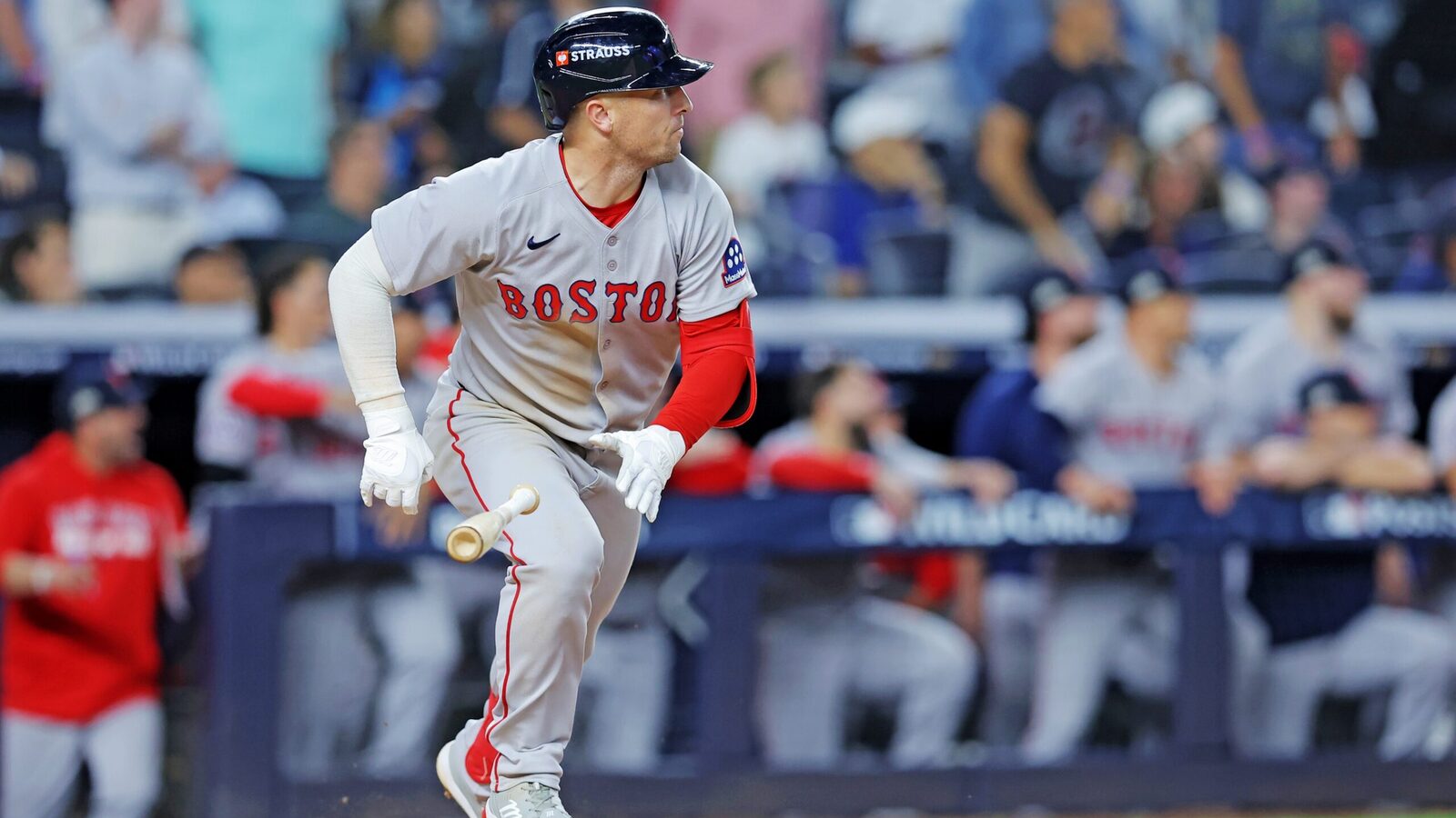 Jeff Passan: 'Blue Jays very much in the mix for Alex Bregman' | Yardbarker