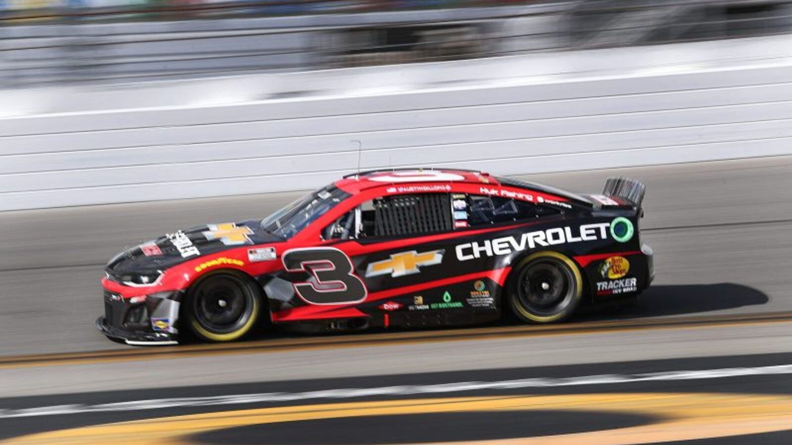 Chevrolet’s 2026 NASCAR Revolution: What’s Coming After the Camaro Era ...