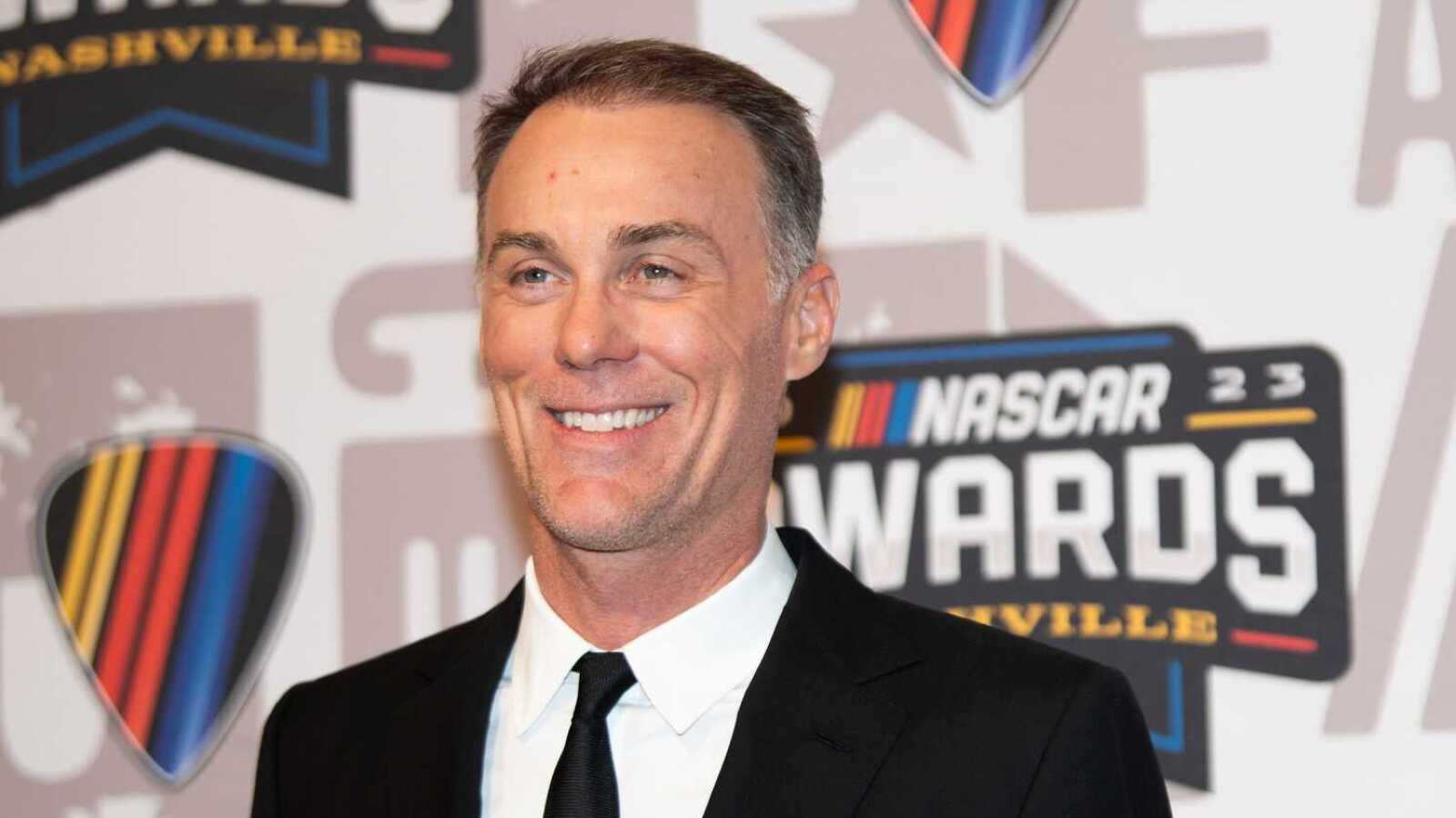 Mike Joy Calls Out Kevin Harvick for Reigniting NASCAR Controversy ...