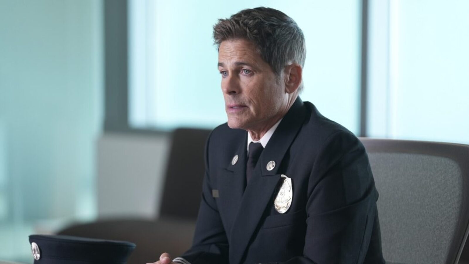 ‘9-1-1: Lone Star’: How a Deleted Pilot Scene Made Its Way Into Final ...