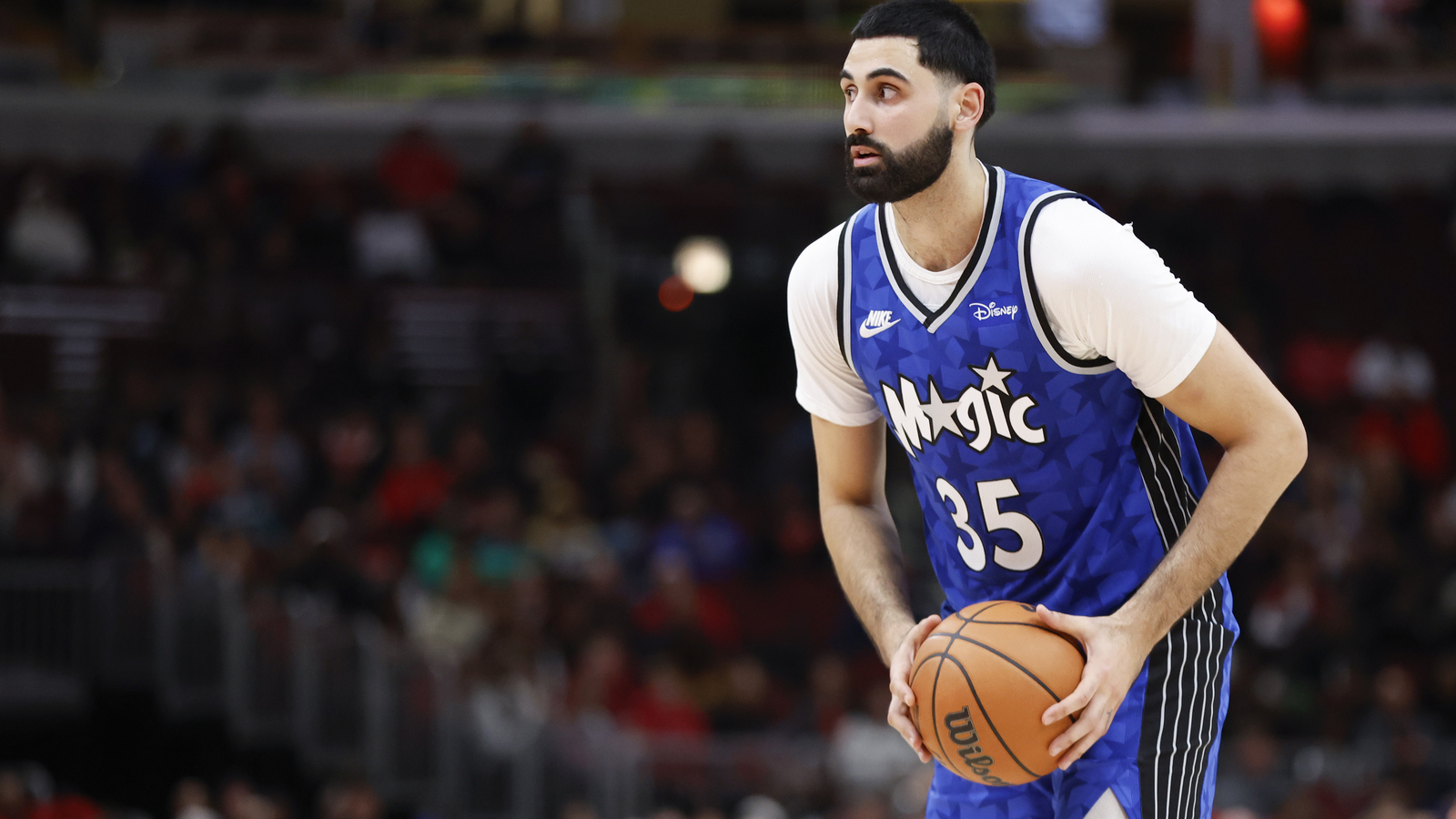 Look of the Day for Wednesday, Nov. 29: Goga worth a go | Yardbarker