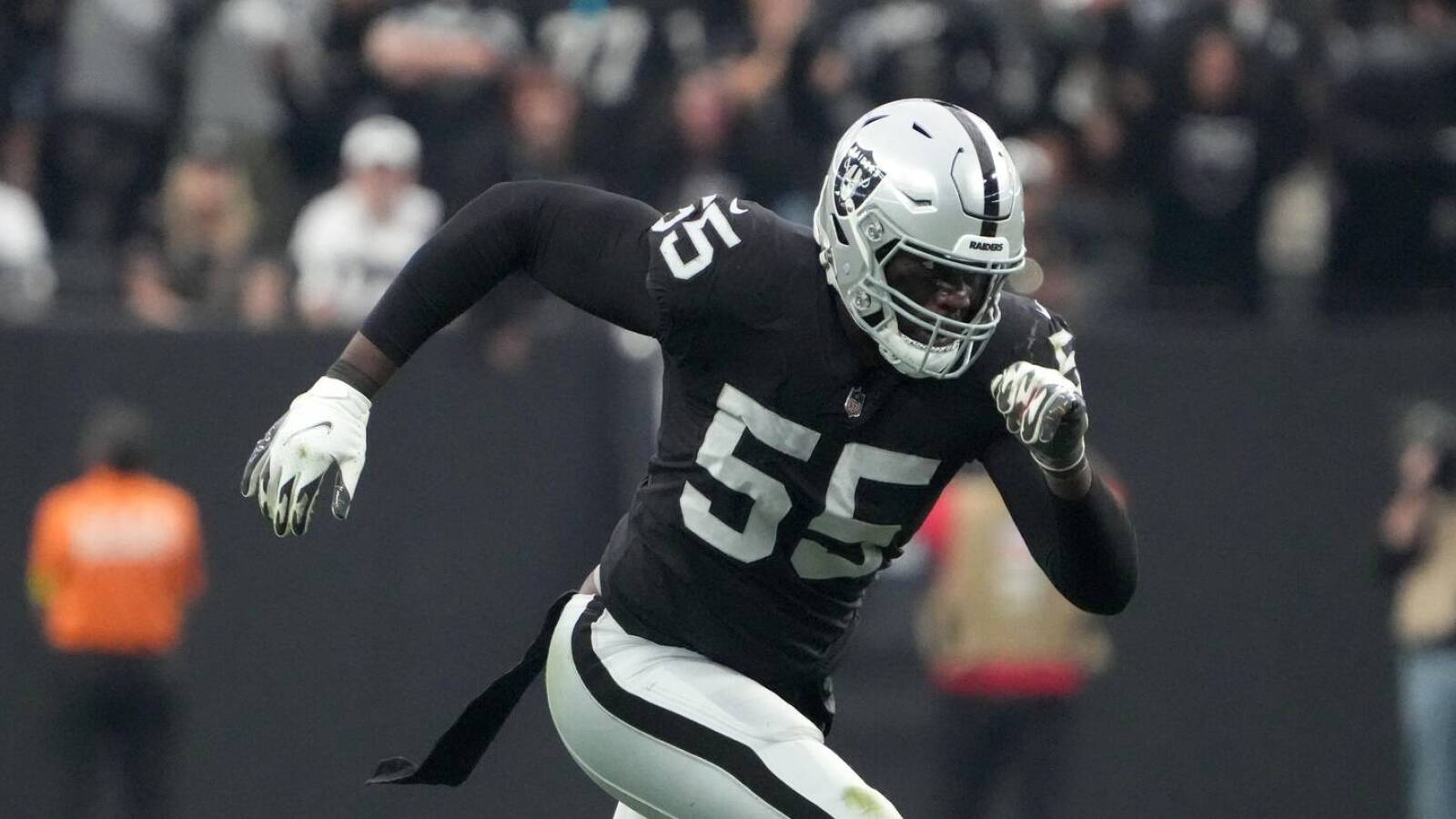 Raiders' Chandler Jones looks like a major free-agent flop | Yardbarker