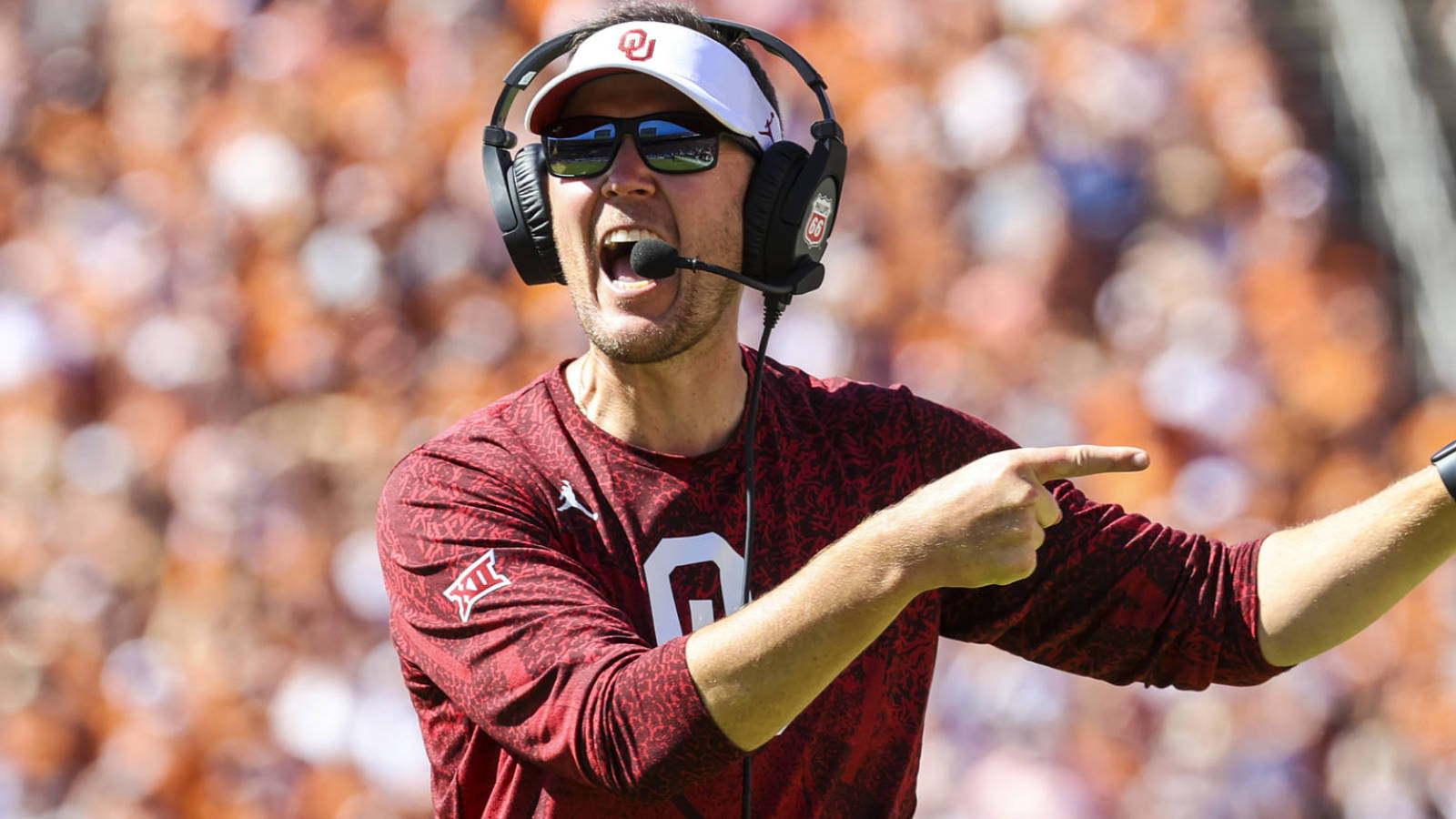 Riley won't name starting QB for Oklahoma-TCU game | Yardbarker