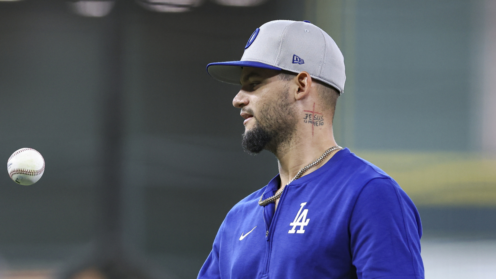 Dodgers OF made the most unreal throw to get Bryce Harper out | Yardbarker