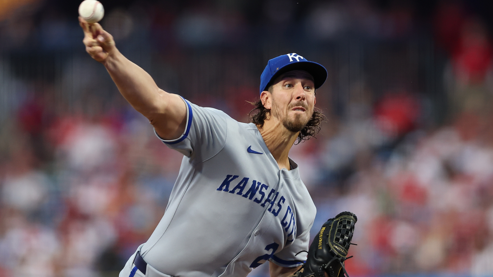 Former All-Star pitcher surprisingly decides to sign with the Rockies ...