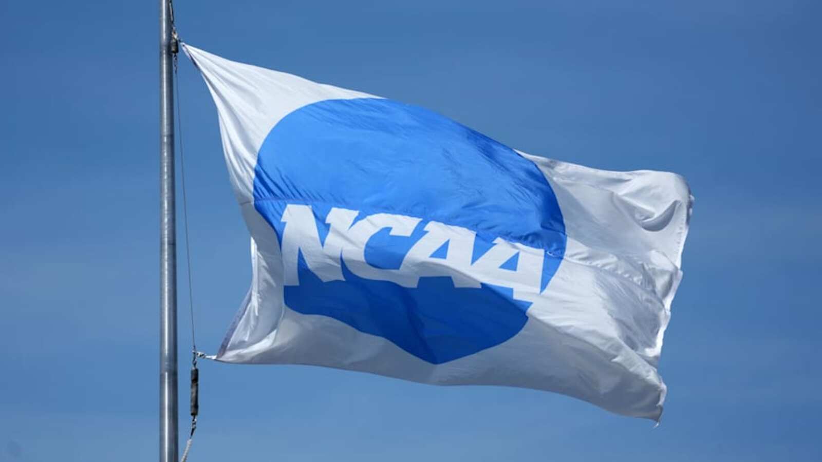 NCAA approves new gambling rule for college athletes and staff | Yardbarker