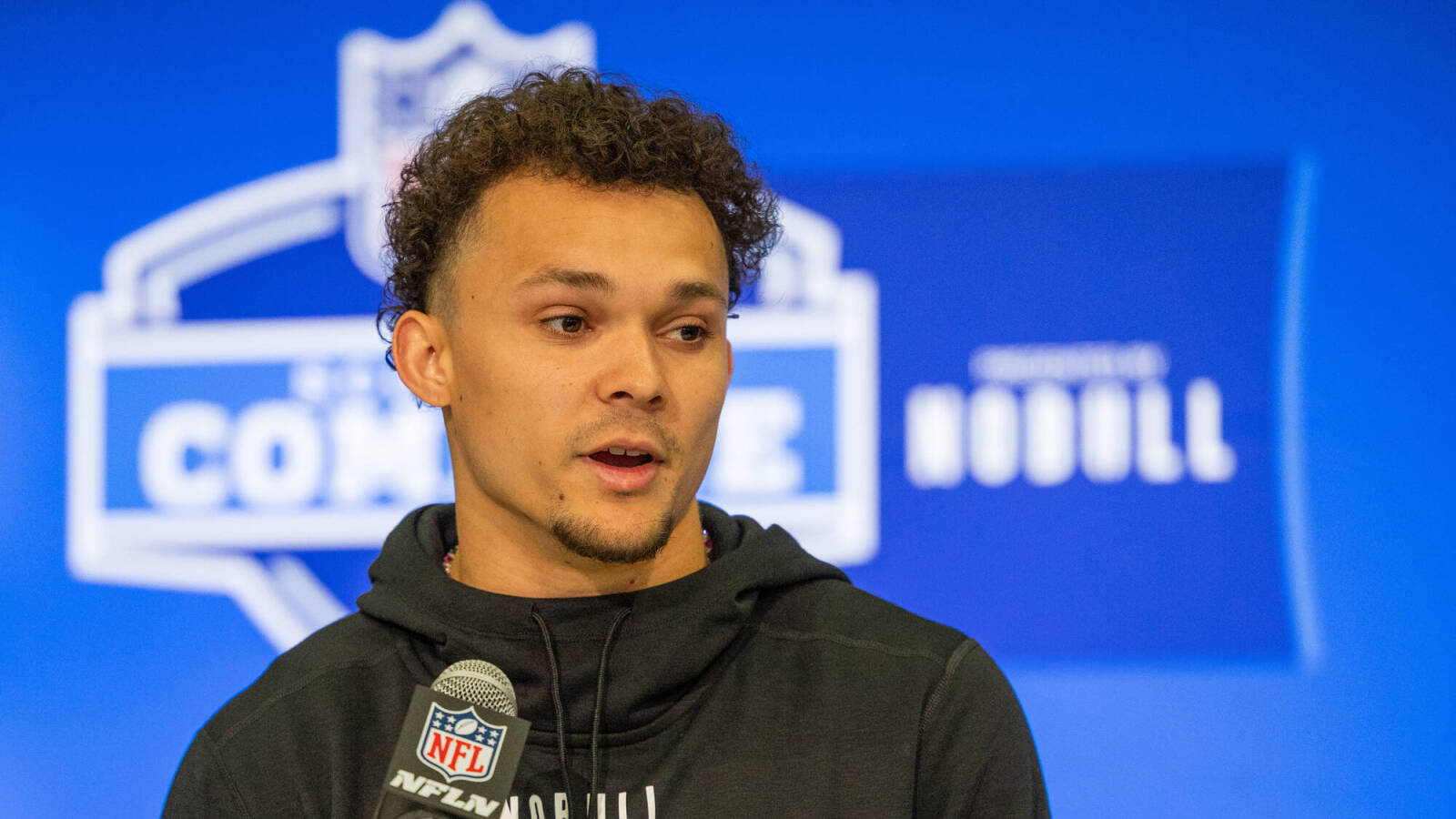 Steelers' Zach Azzanni Confident In Receiver Room: 'That Number Thing ...