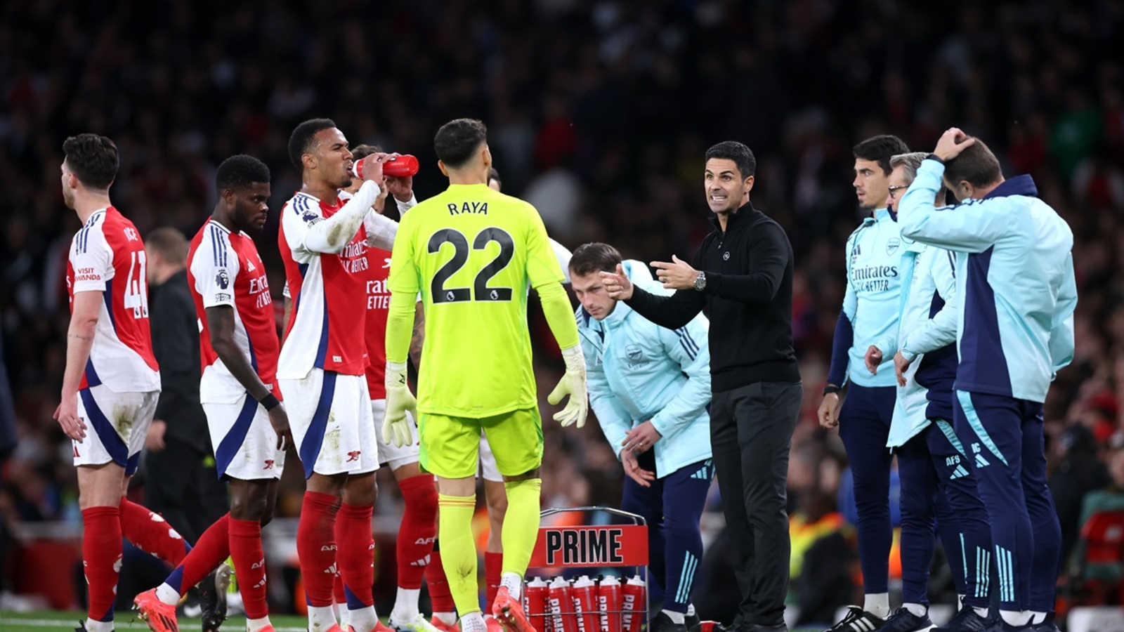EPL record breaker says Arsenal is the favourites to win Premier League ...