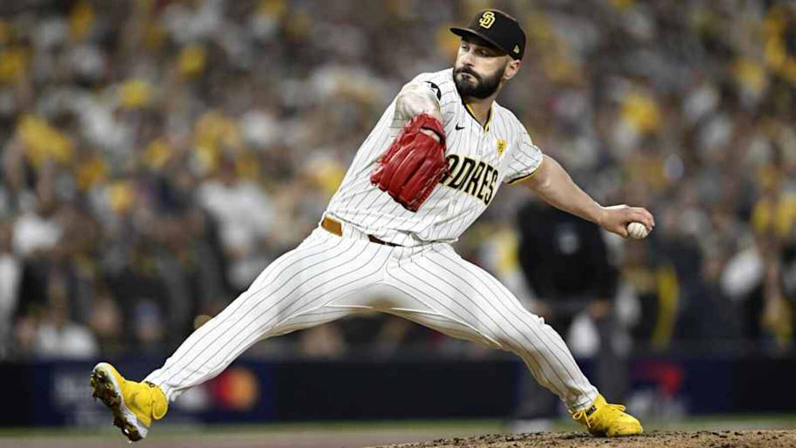 Los Angeles Dodgers Sign All-Star Reliever Tanner Scott to 4-Year ...