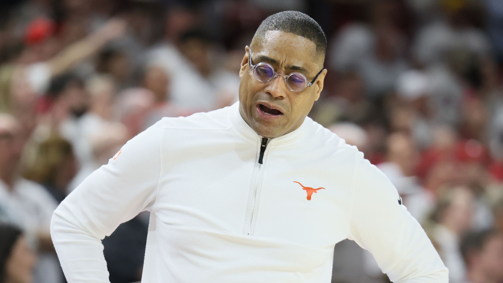 Texas' Rodney Terry seemingly stating his case to keep job | Yardbarker