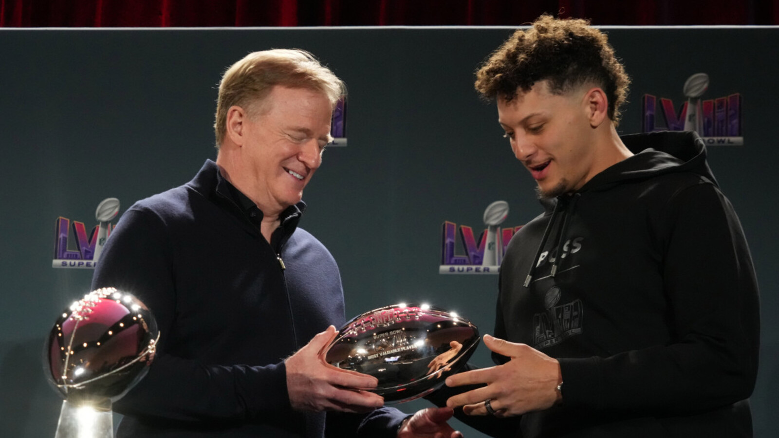 Key Super Bowl stat is an easy way to argue Chiefs' Patrick Mahomes over Tom Brady | Yardbarker