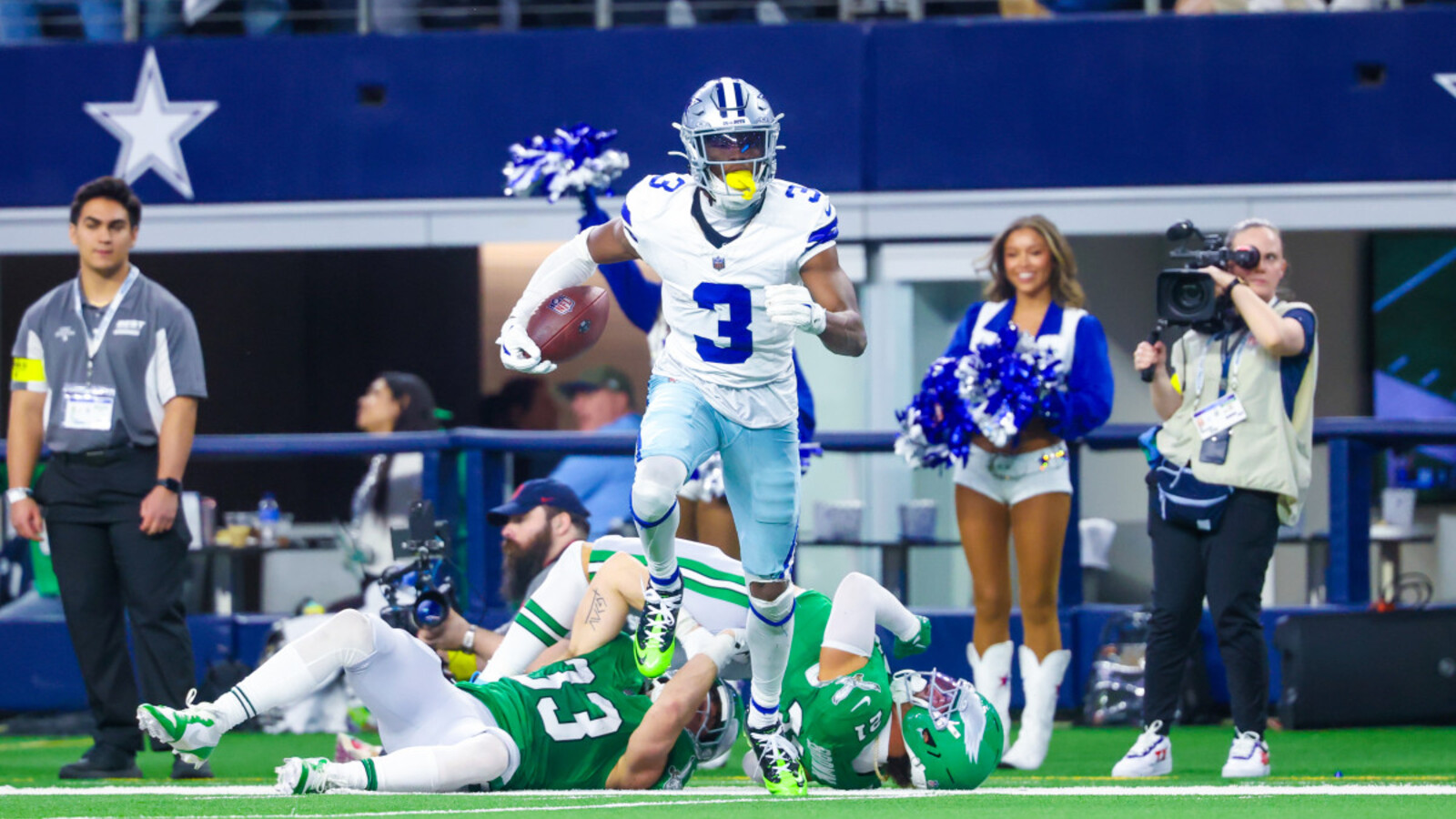 Dear Santa, I have 3 Cowboys wishes before the 2025 NFL season is over ...