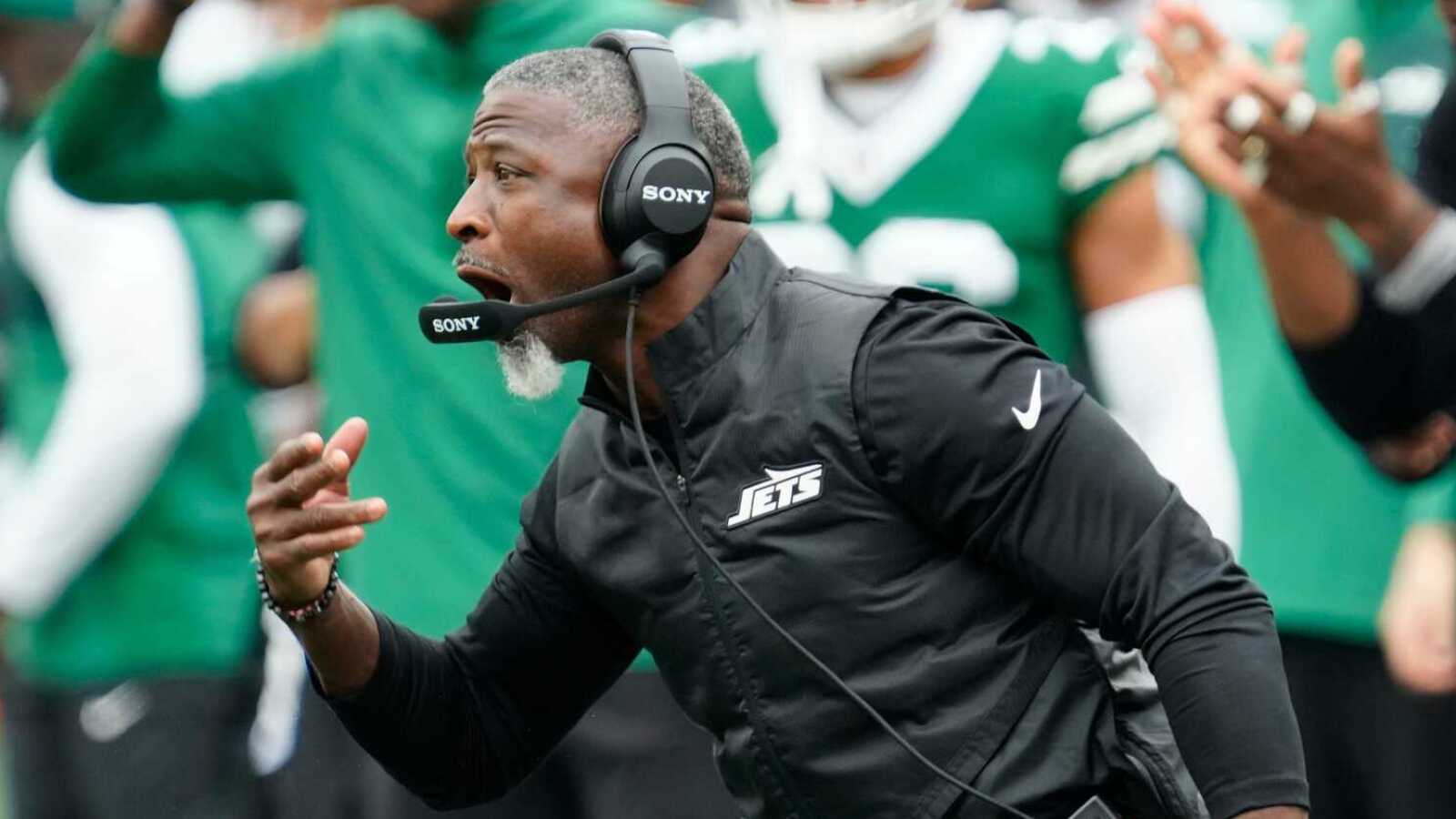 Aaron Glenn makes definitive statement on Justin Fields | Yardbarker