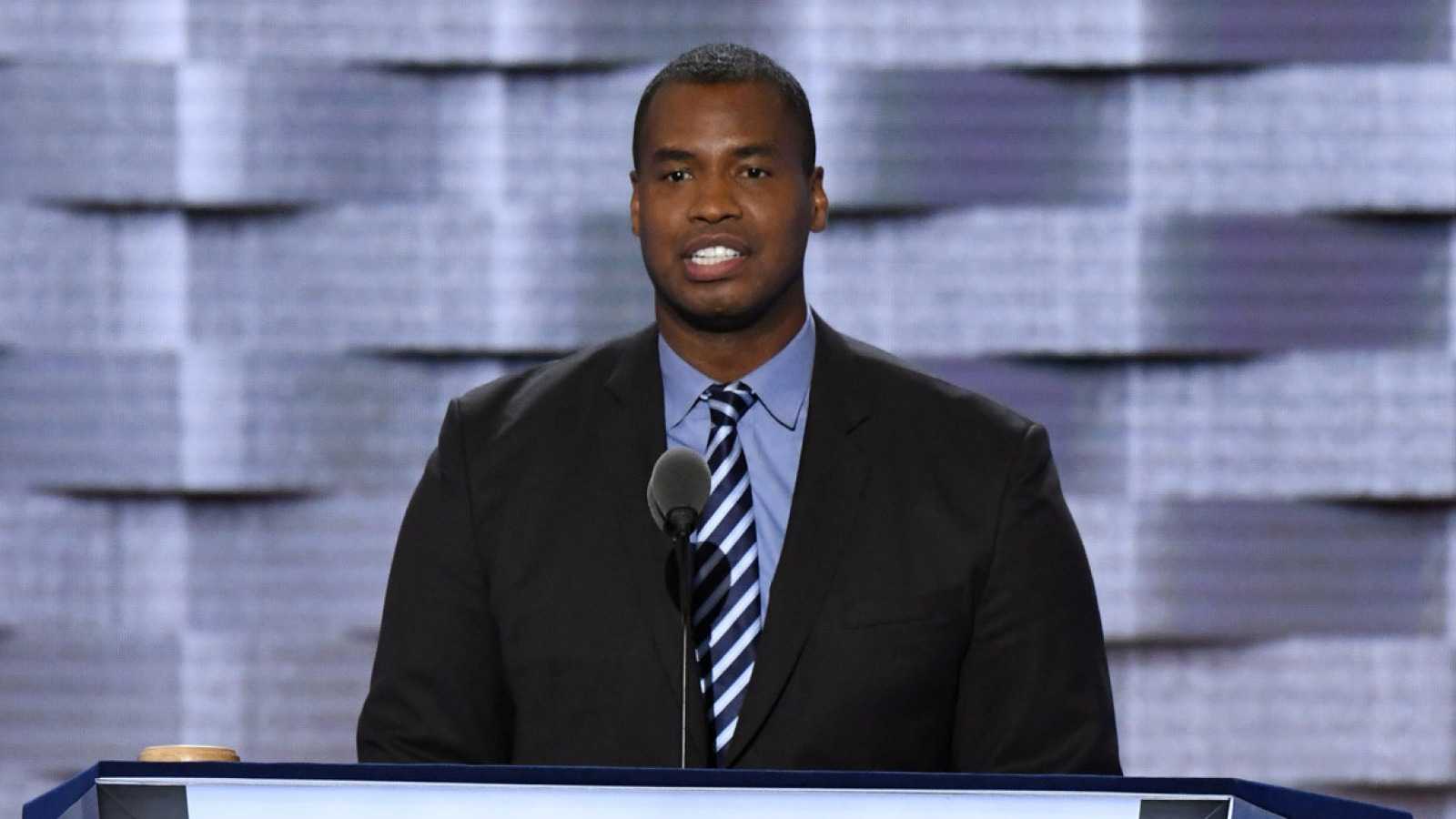Former NBA center Jason Collins speaks out after getting diagnosed with ...