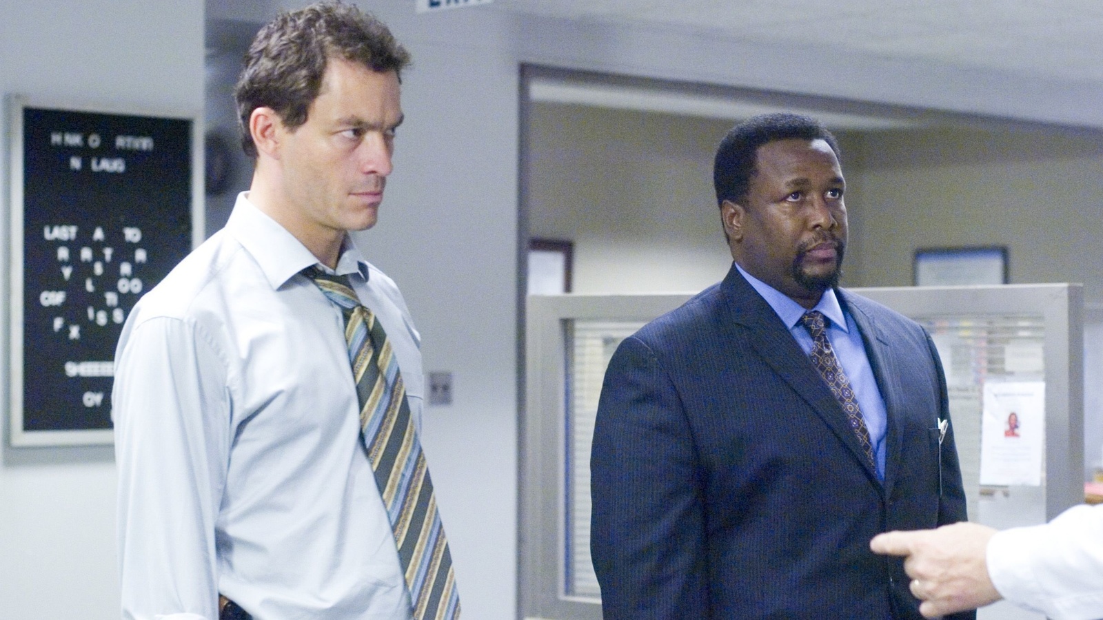 The 25 most memorable TV cops of all time | Yardbarker