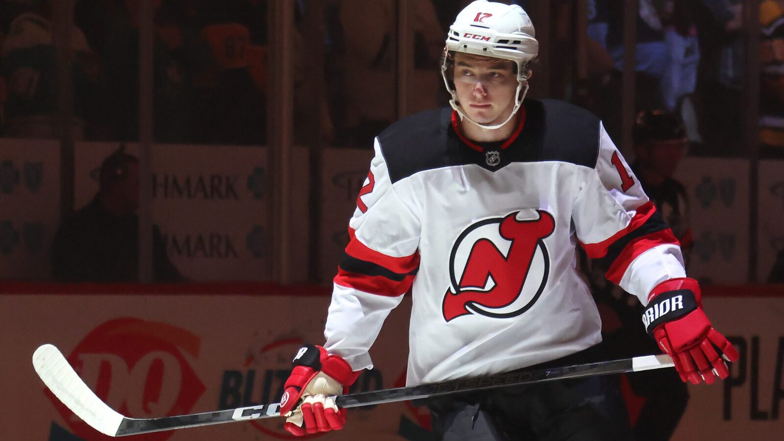 Devils re-sign Cody Glass to two-year contract | Yardbarker