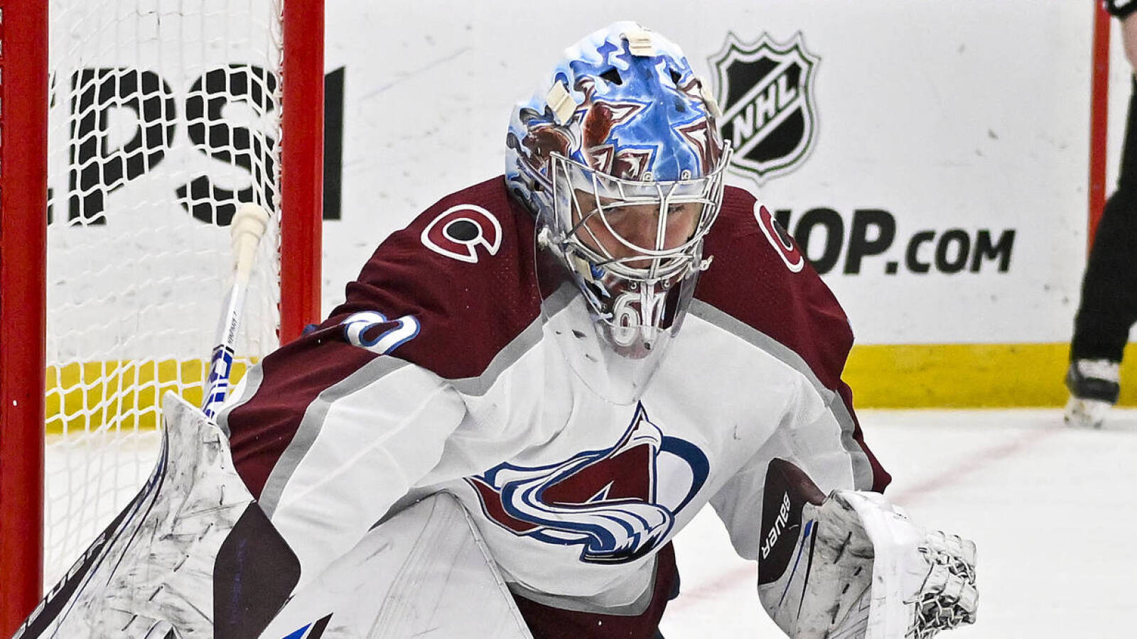 Avalanche sign young goaltender to two-year extension | Yardbarker