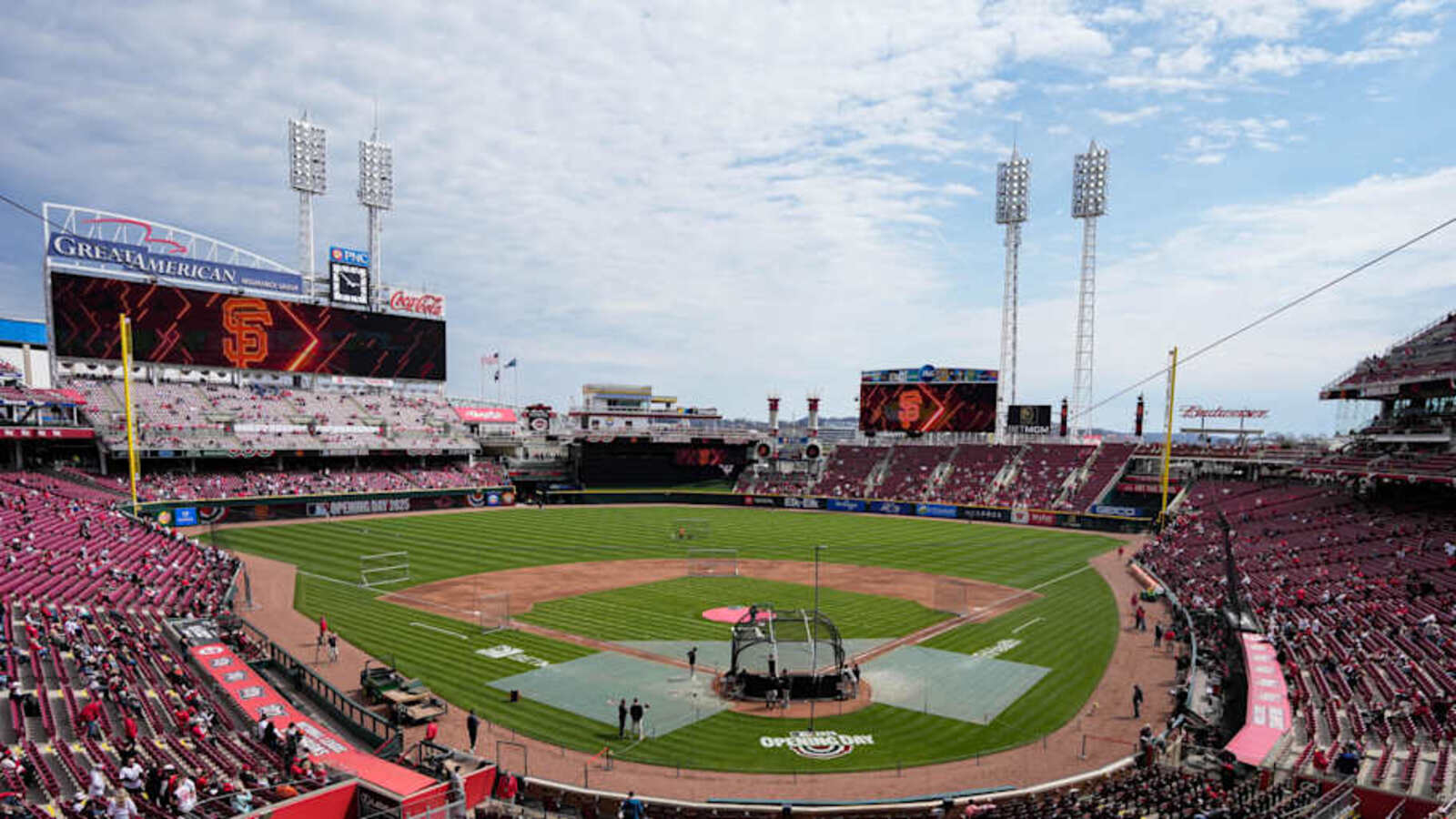 Cincinnati Reds Make Massive Decision on Television Deal for Upcoming ...