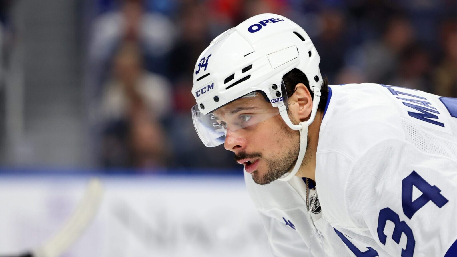 Matthews’ lack of effort late against Vegas a tough end to matchup ...