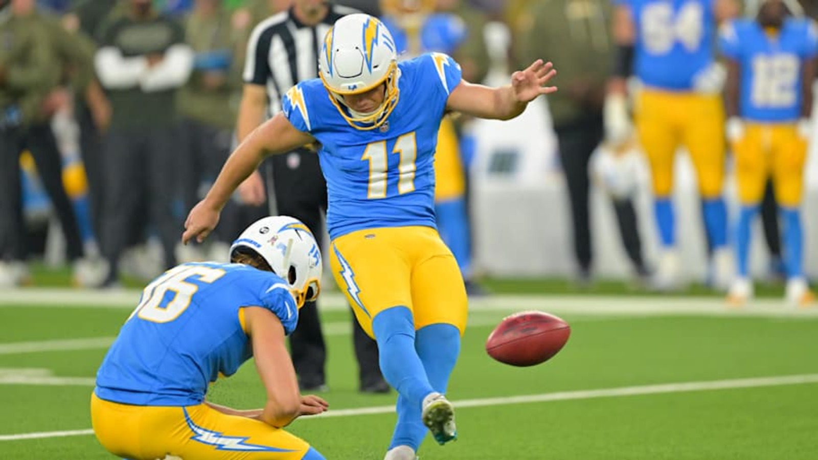 Cameron Dicker's miss goes wildly viral and may give Chargers kicker a new nickname | Yardbarker